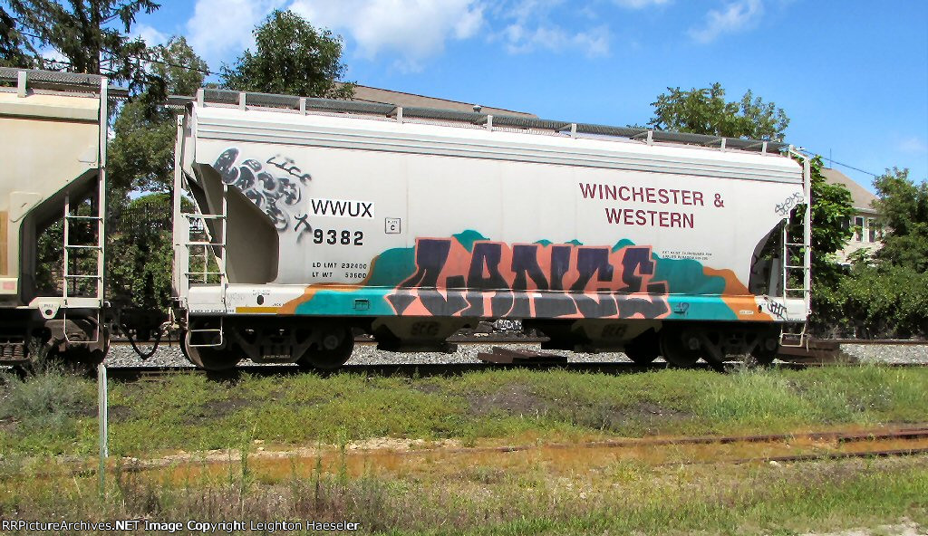 WWUX 9382 (ex-WW 9382)